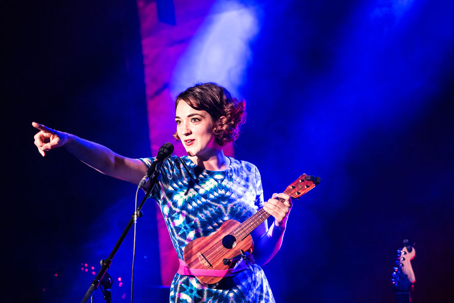 Becca Stevens: Eine Stimme für alle - Münchner Feuilleton