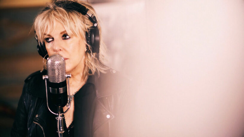 Lucinda Williams: Live in München - Münchner Feuilleton